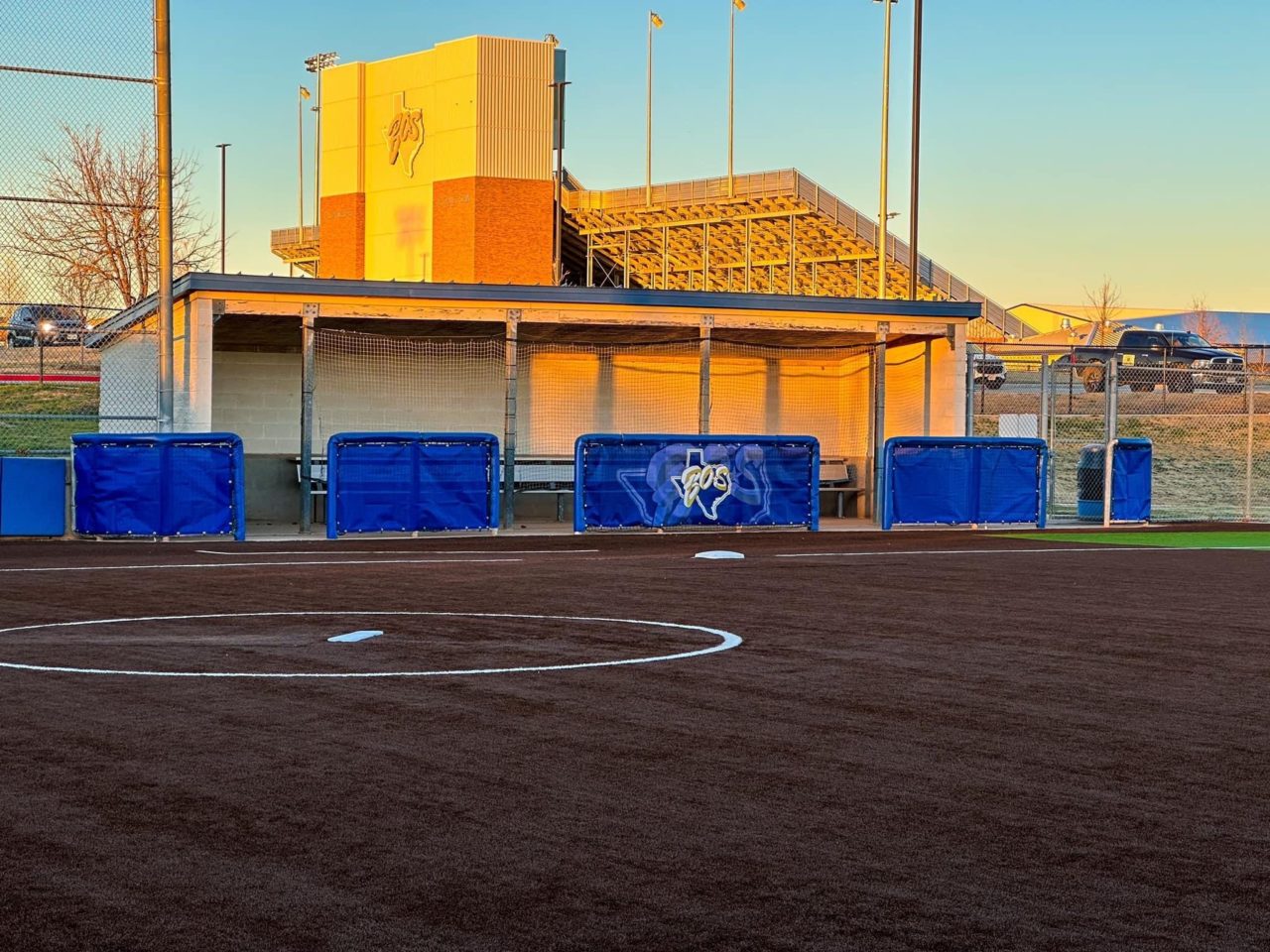 Custom Windscreen | Facility Graphics | Stadium Branding